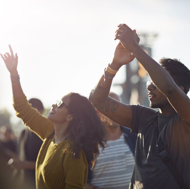 Tips for Meeting People in Real Life - How to Stop Using Dating Apps ...