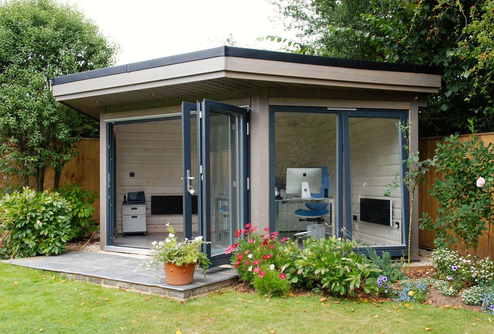 13 inspiring garden office ideas to create the working from home set up ...