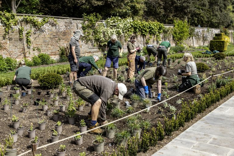 This restoration of a Cliveden garden honours the original vision of ...