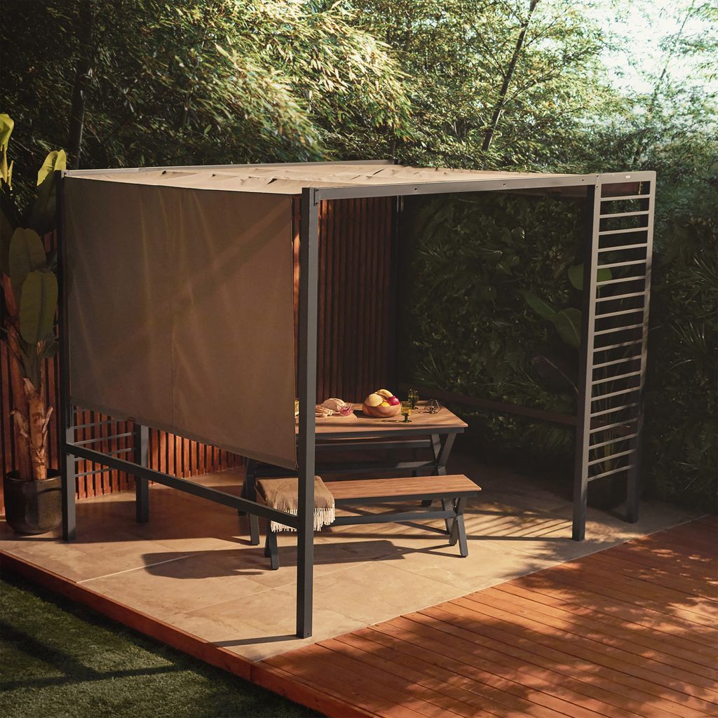 Deck cover ideas: 15 ways to shelter your outdoor space | Gardeningetc