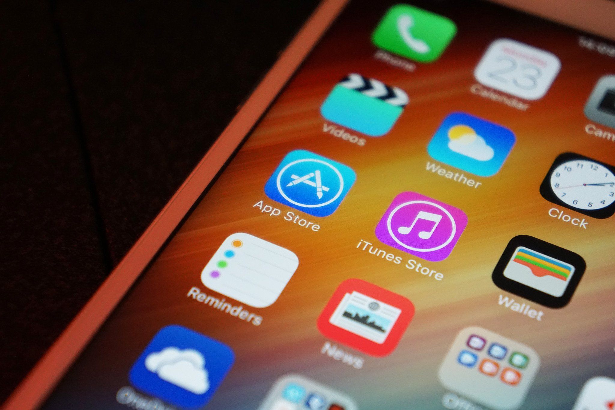 Apple's App Store search suggestions are now live for easier discovery ...