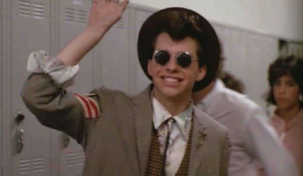 Quiz: Guess The Rom-Com By The Main Character's Best Friend | Cinemablend