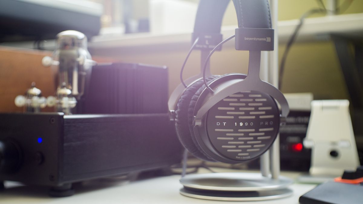 Beyerdynamic DT 1990 Pro review | TechRadar