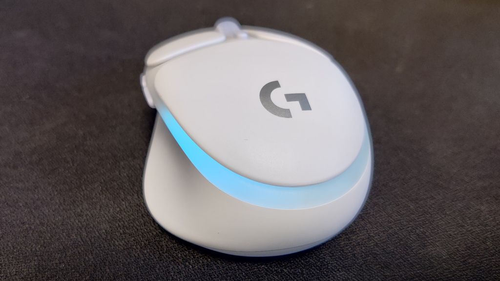 Logitech G705 wireless gaming mouse review | PC Gamer