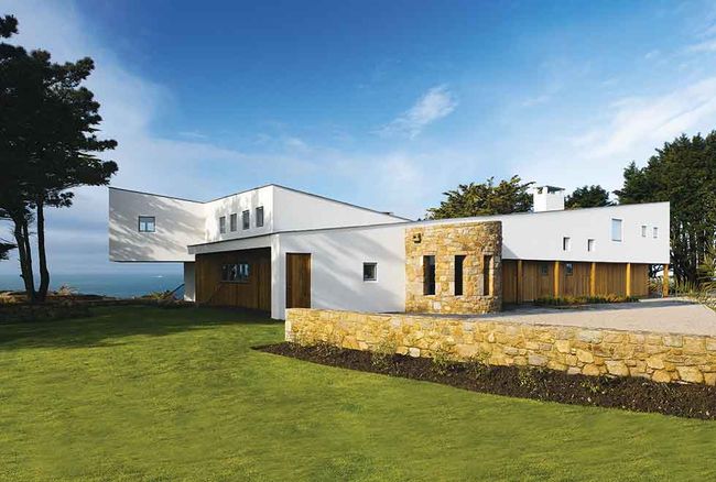 9 of the Best Roof Design Ideas | Homebuilding