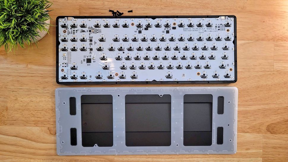 Drop CTRL High Profile Review: The Pre-Built Custom Keyboard You Can ...