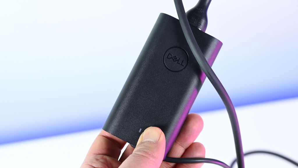 Review: Dell XPS 14 sets the bar for small, powerful Windows laptops ...