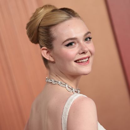 Tiara Buns Are Winning the 2025 Oscars Red Carpet | Who What Wear