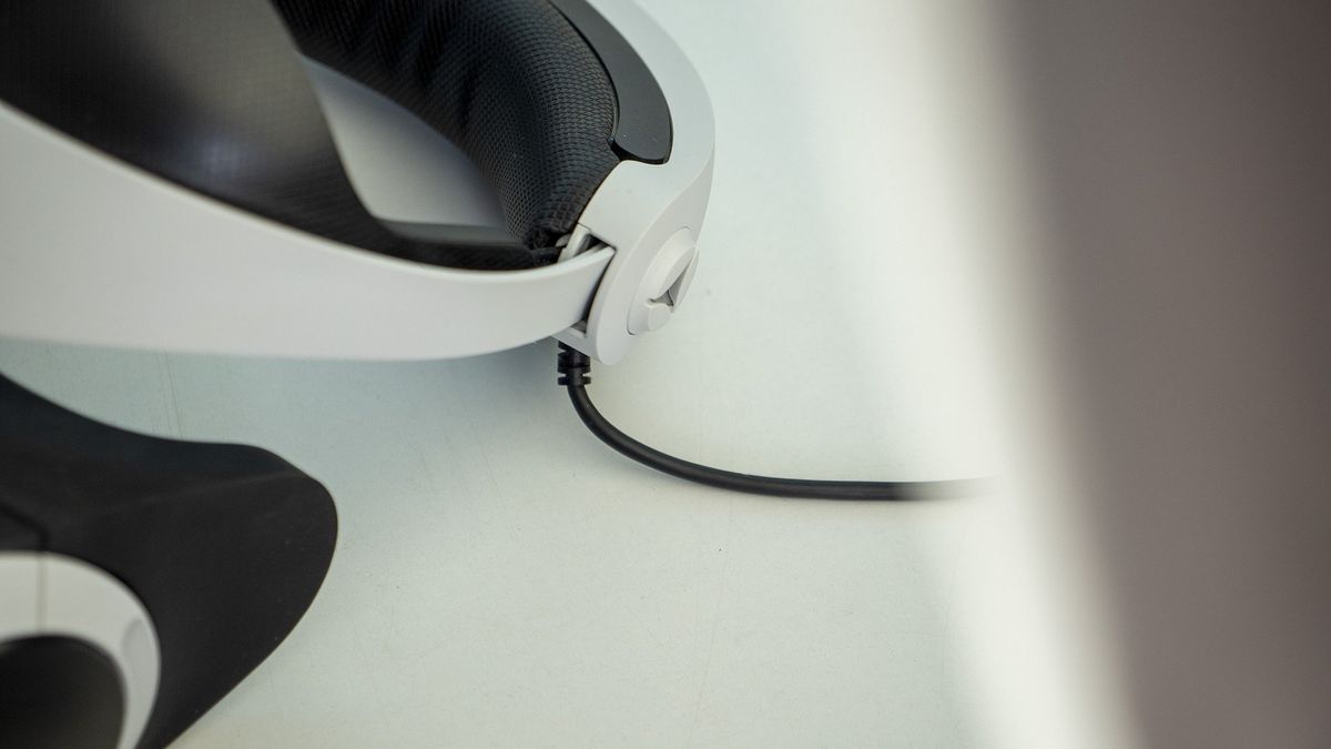 Oculus Quest 2 vs. PS VR2 (PS5 VR): The battle for the best in VR ...