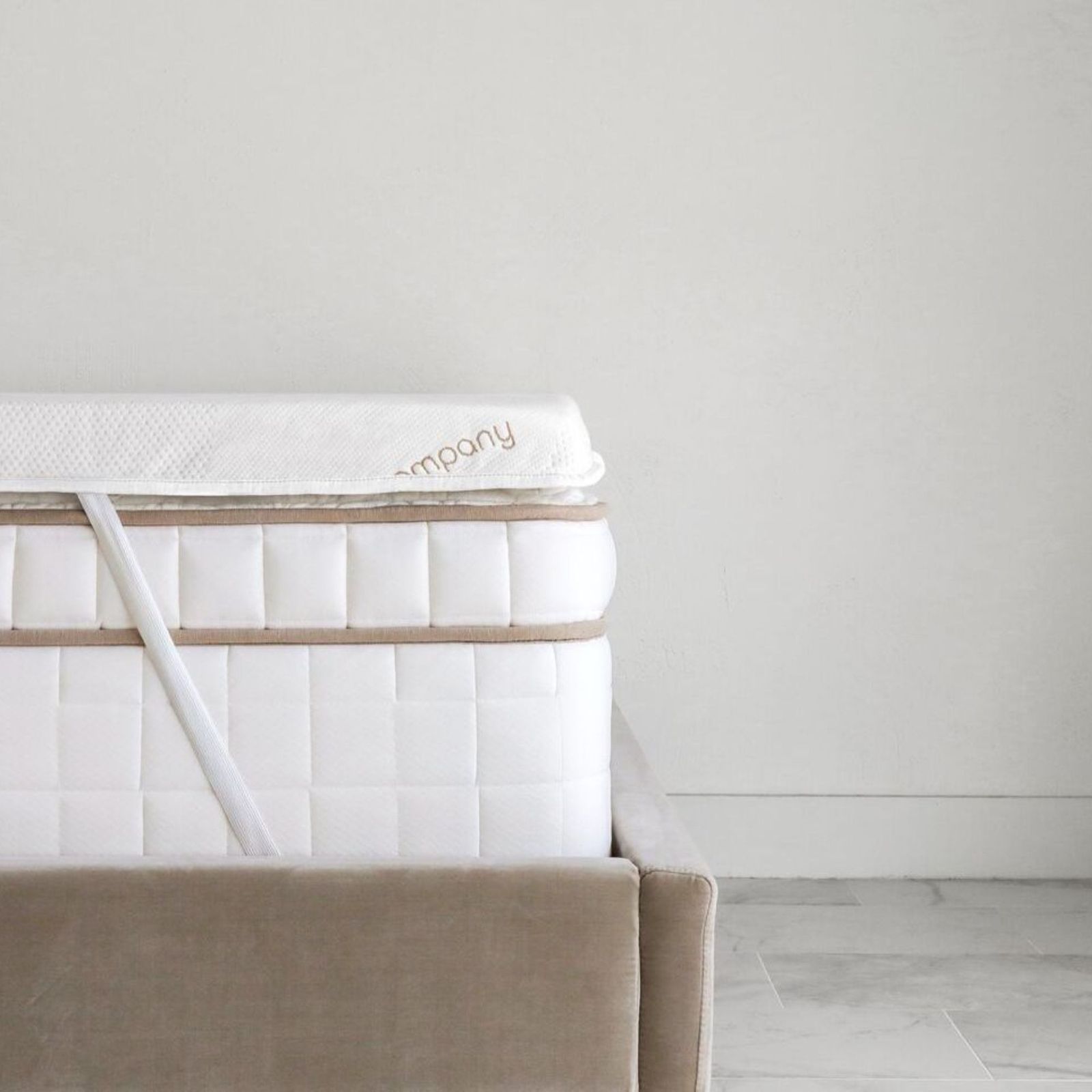 Best mattress topper for dorm beds: ranked by a recent grad | Homes and ...