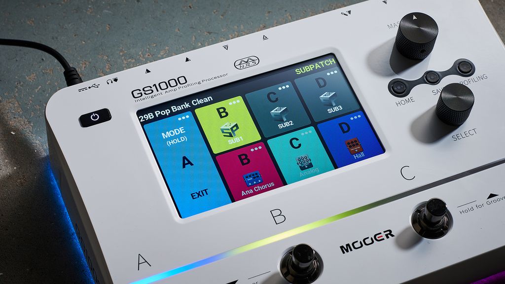 Mooer GS1000 multi-effects and amp profiling pedal review | Guitar World