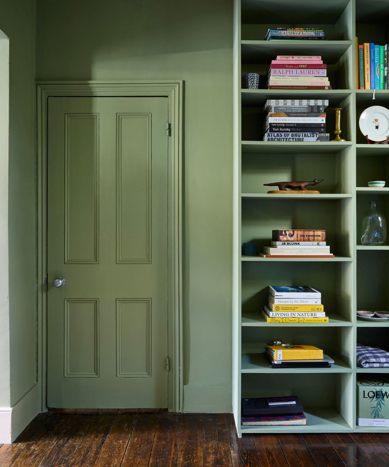 The chicest interior door colors you’ll want in your home in 2025 ...