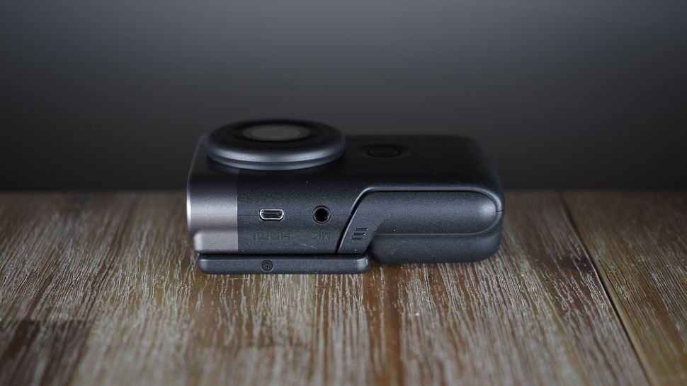Canon PowerShot V10 review | Digital Camera World