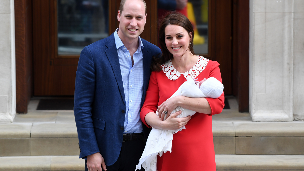 William & Kate parent Louis differently to their other kids | Marie ...