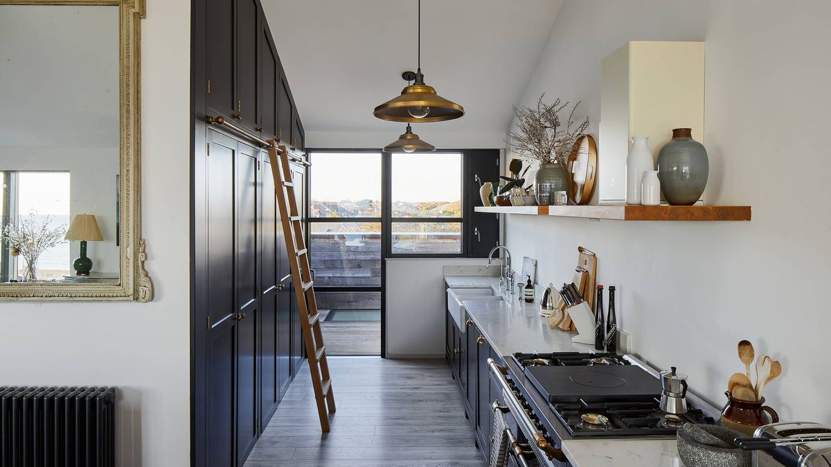 Designing a Kitchen: 14 step guide to your dream space | Homebuilding