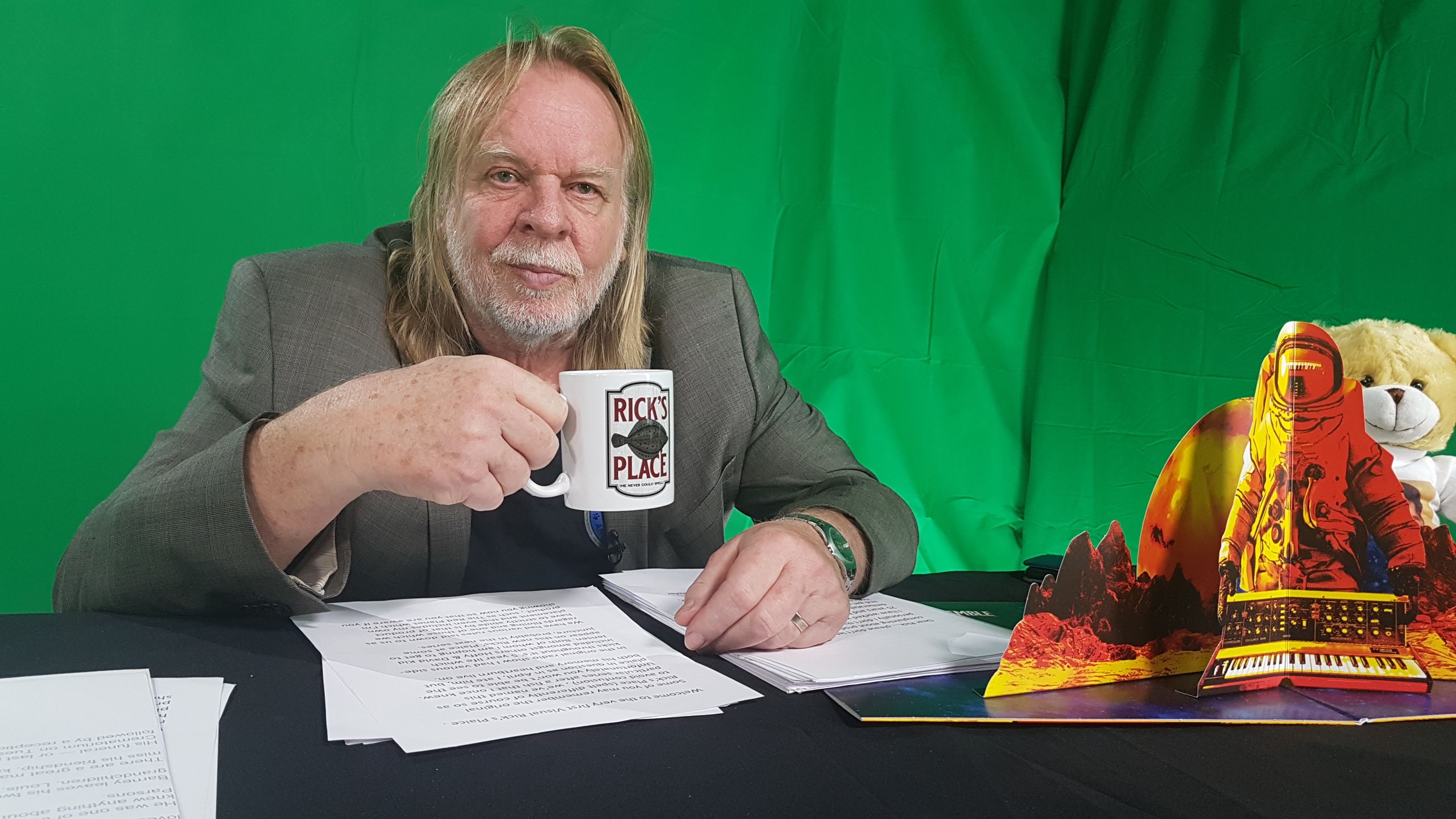 Rick Wakeman's opens Rick's Plaice with new video | Louder