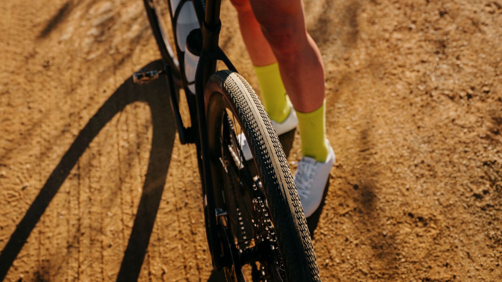 New S-Works Pathfinder: Specialized's fastest gravel tyre just got ...