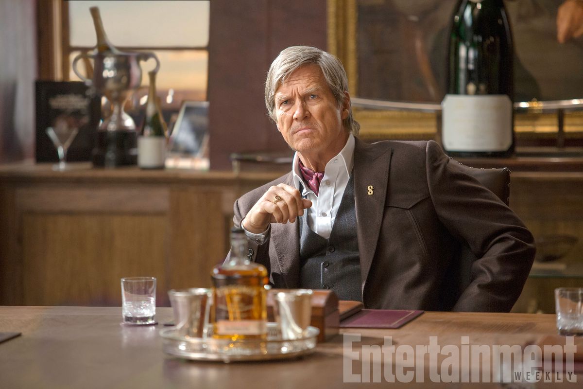 Kingsman: The Golden Circle photos focus on cowboy Channing Tatum, an ...