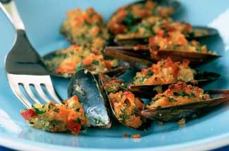 Stuffed mussels | Lunch Recipes | GoodtoKnow