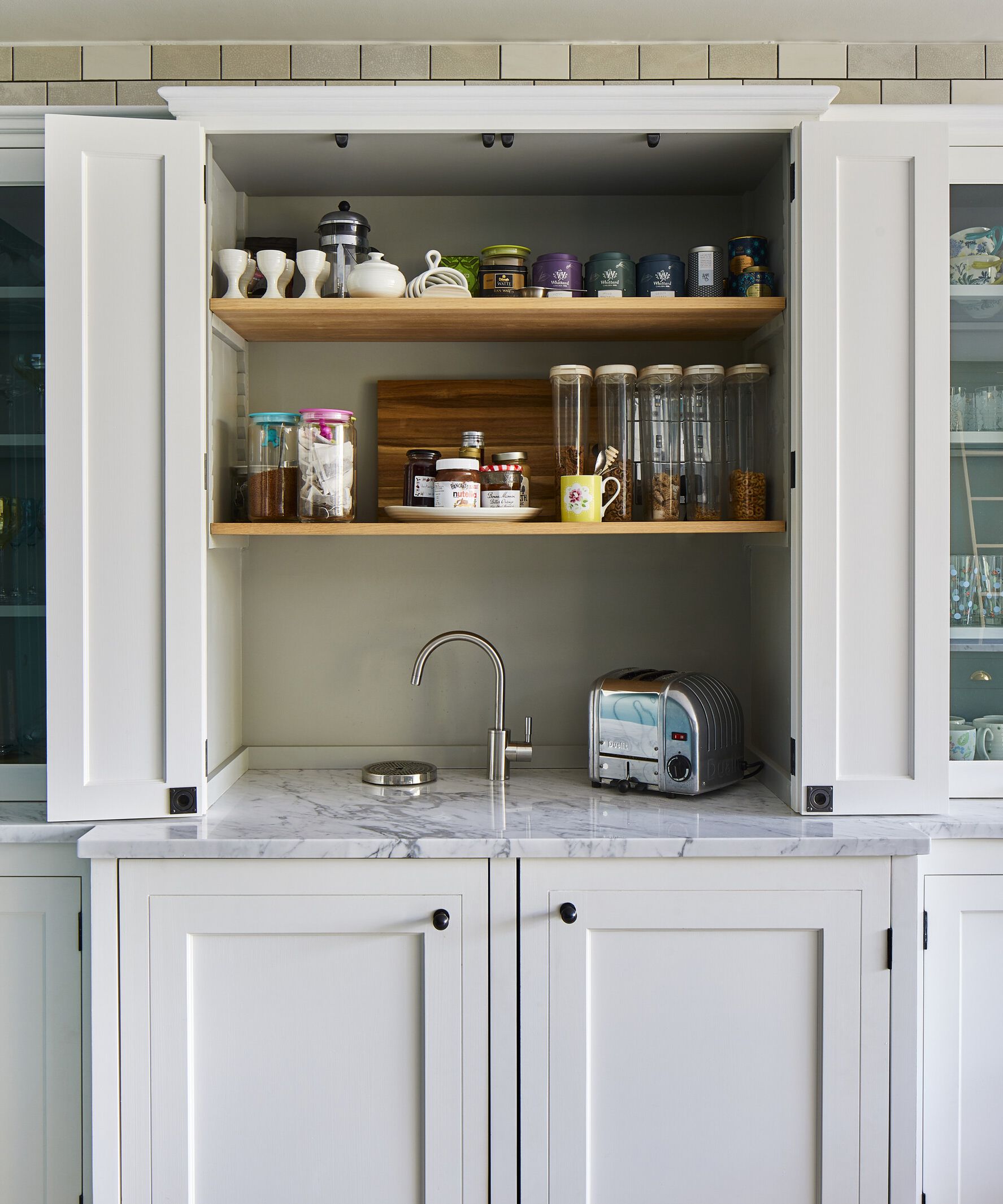 We all need Jenna Fischer's appliance garage in our kitchen | Homes and ...