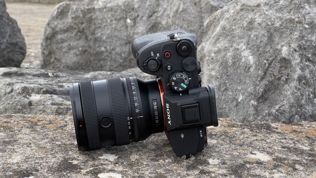 Hands on: Sony FE 20-70mm F4 G review | Digital Camera World