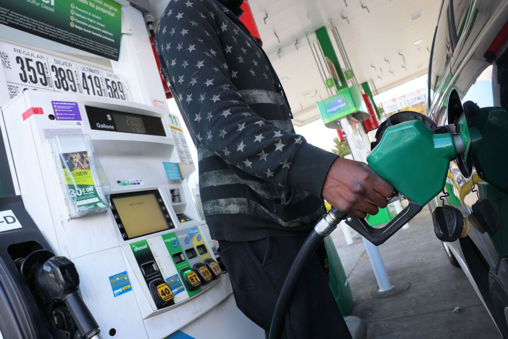 How low will gas prices go this winter? 3 analyst predictions. | The Week