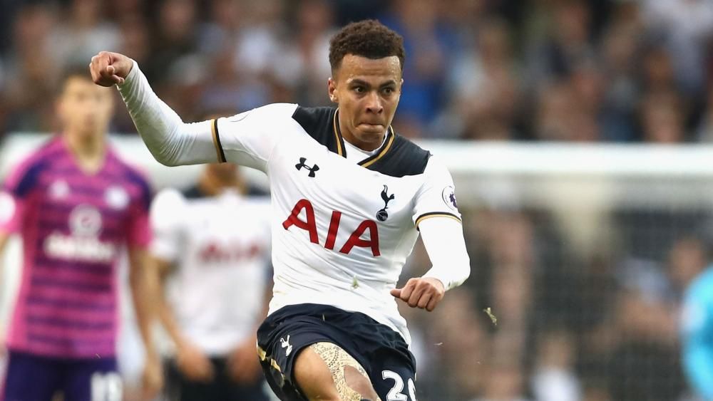 Dele Alli signs new Spurs deal | FourFourTwo