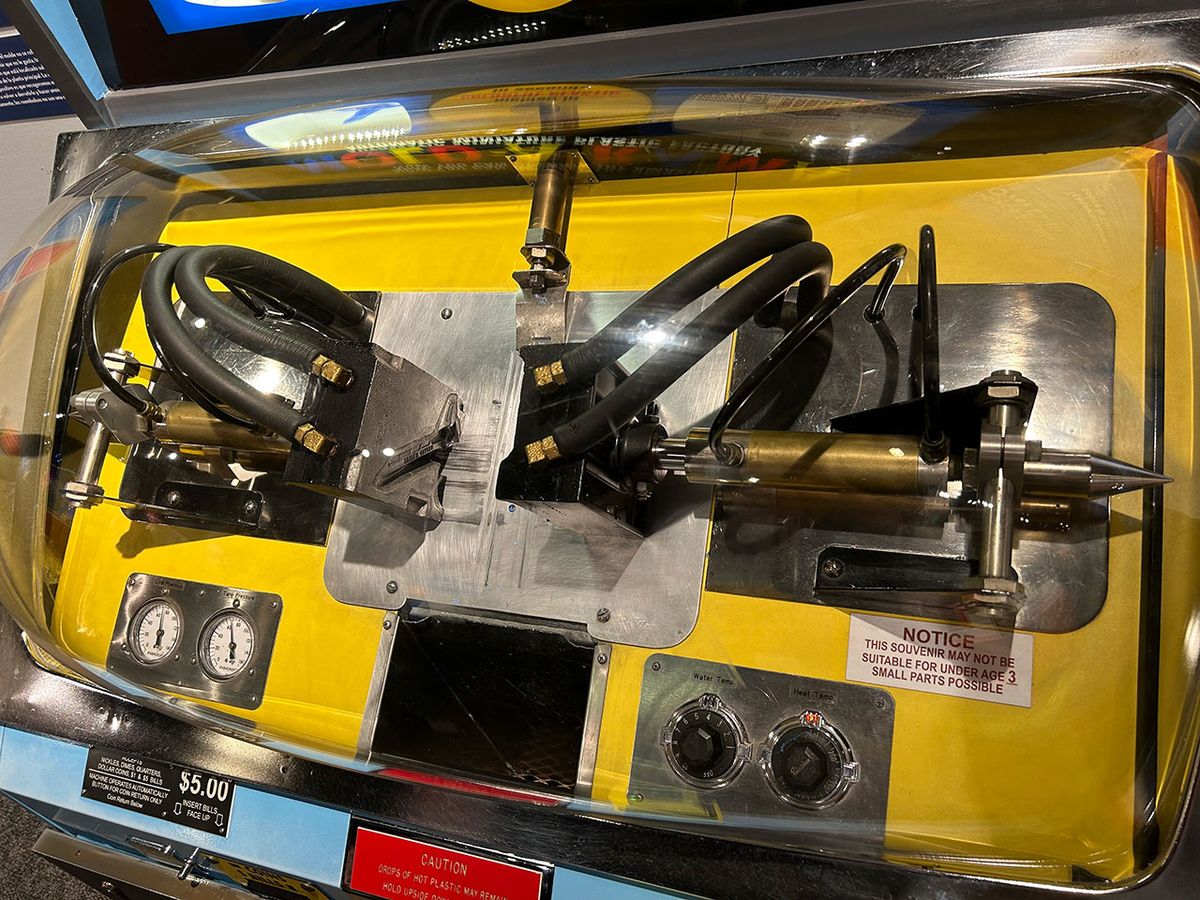 Mold-A-Rama and the space shuttle over Earth: A space age toy story | Space