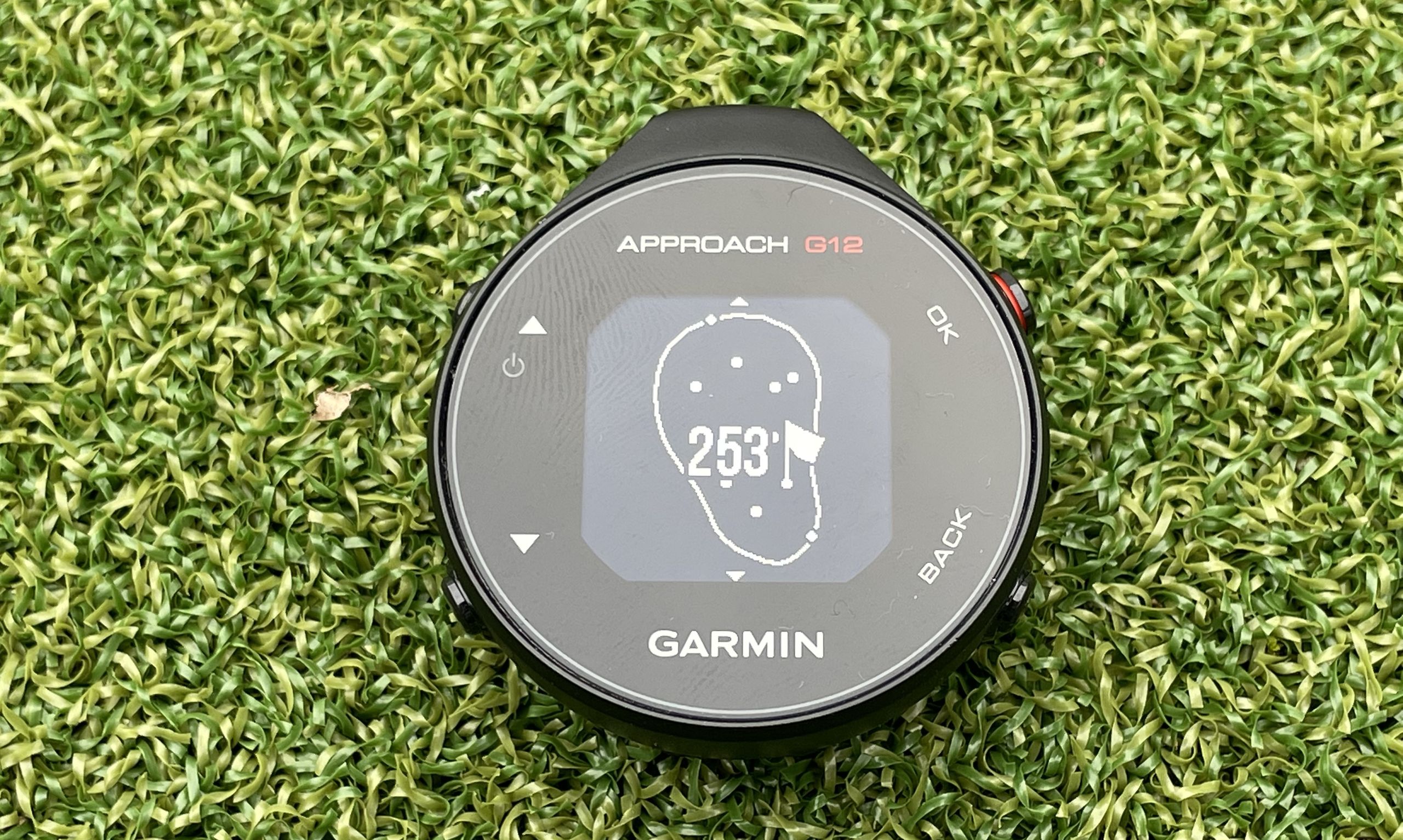 Don't like wearing a watch while you play golf? Then the Garmin ...