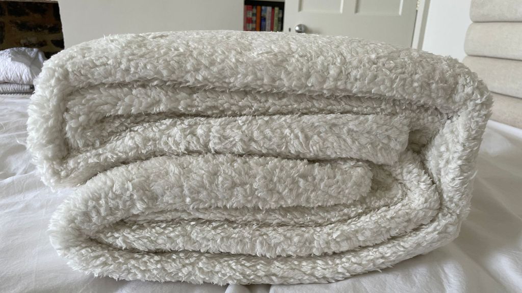 Dunelm Teddy Electric Blanket review: bestseller for a reason | Woman ...