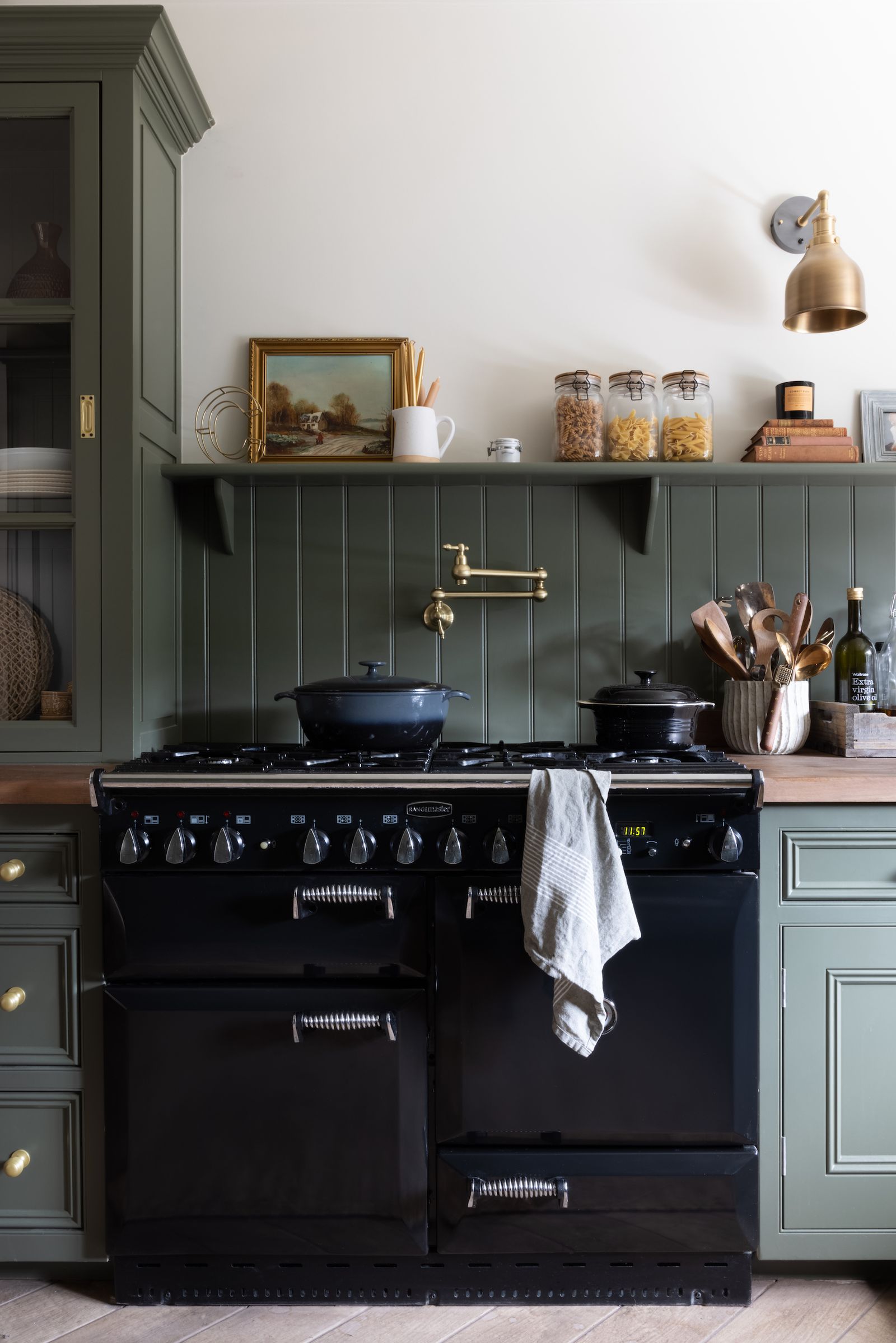 7 ways to make a pre-loved kitchen work for your cook space | Homes and ...