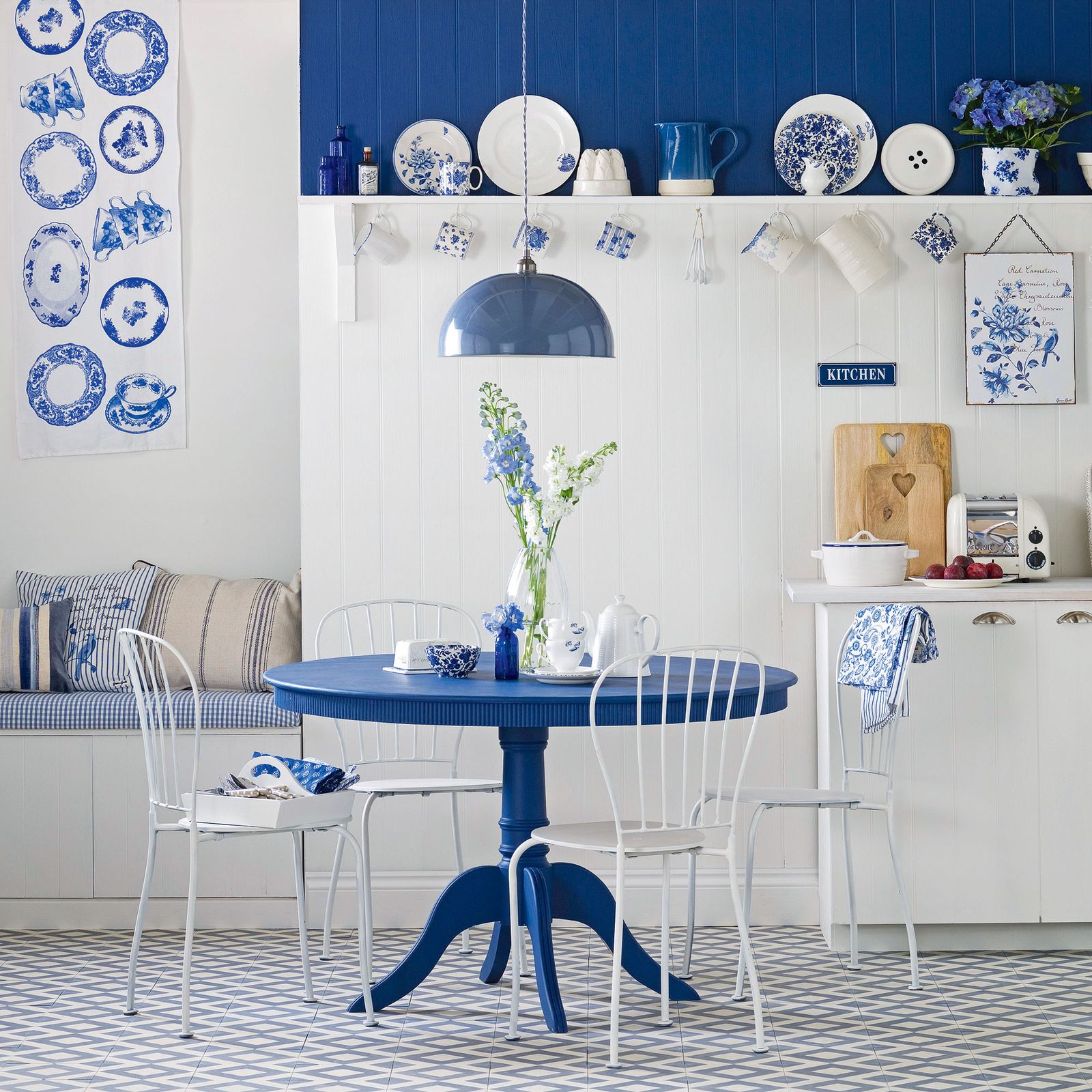 White dining room ideas – fresh schemes for your social space | Ideal Home