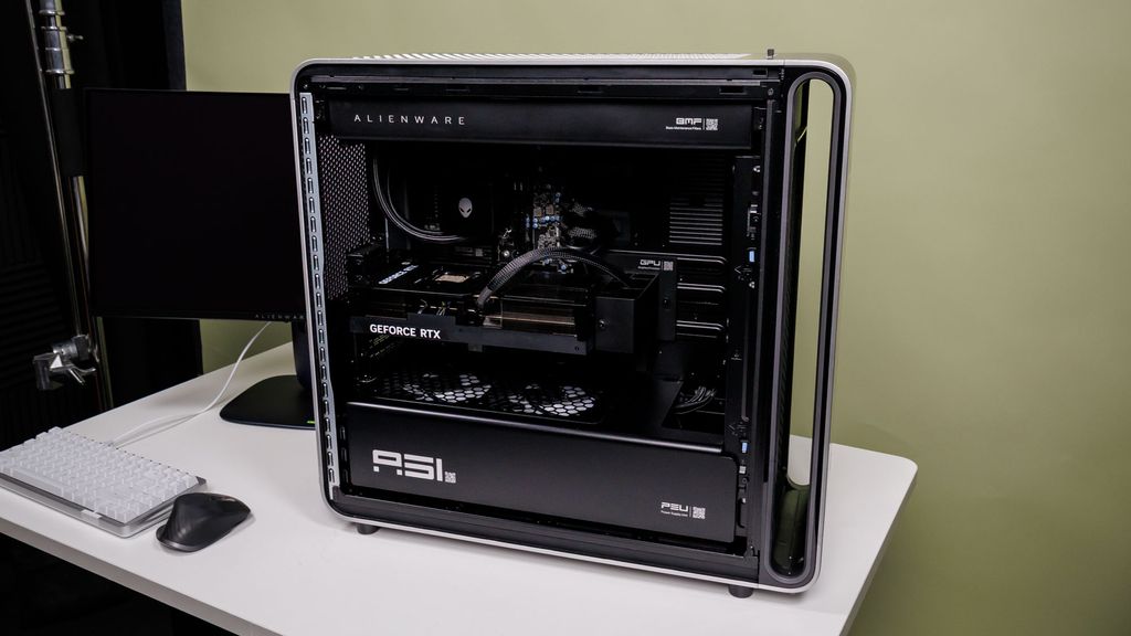 Alienware Area-51 (2025) review: An RTX 5090 beast | Tom's Guide