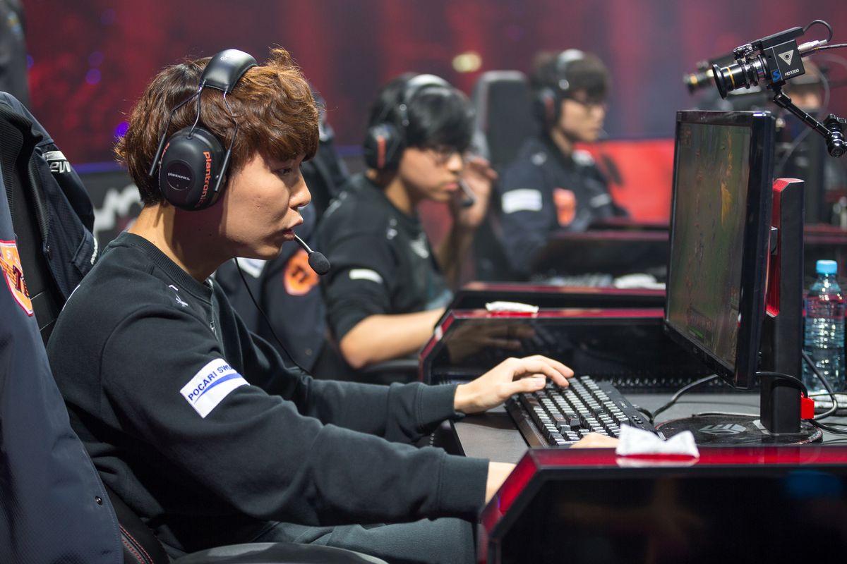 SKT T1 discuss their victory at the LoL World Championship | PC Gamer