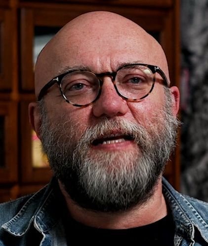Bestselling 40K author Dan Abnett on writing Darktide | PC Gamer