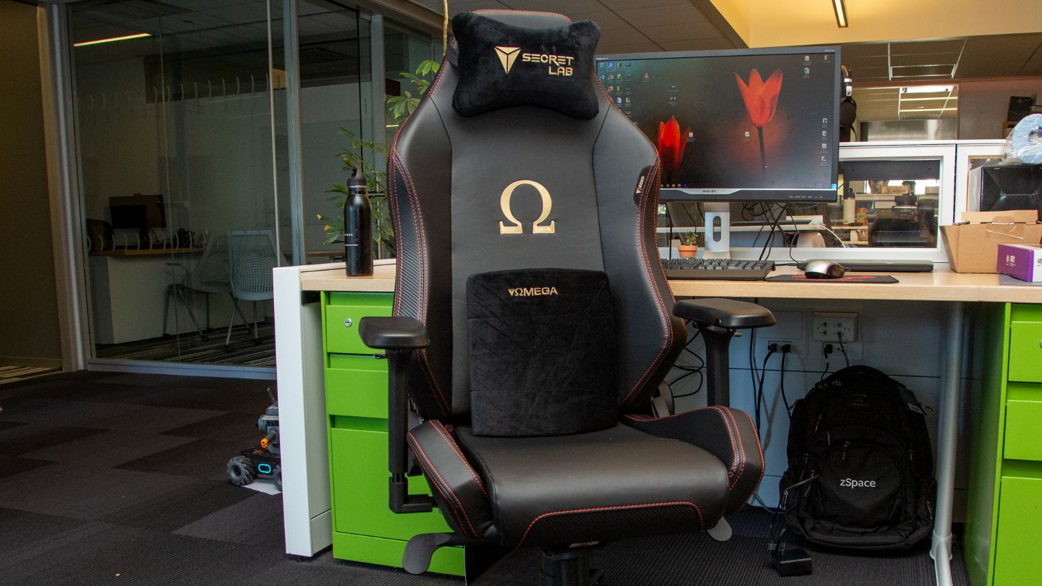Secretlab Omega 2020 Gaming Chair Review: All-Day Comfort - Tom's ...