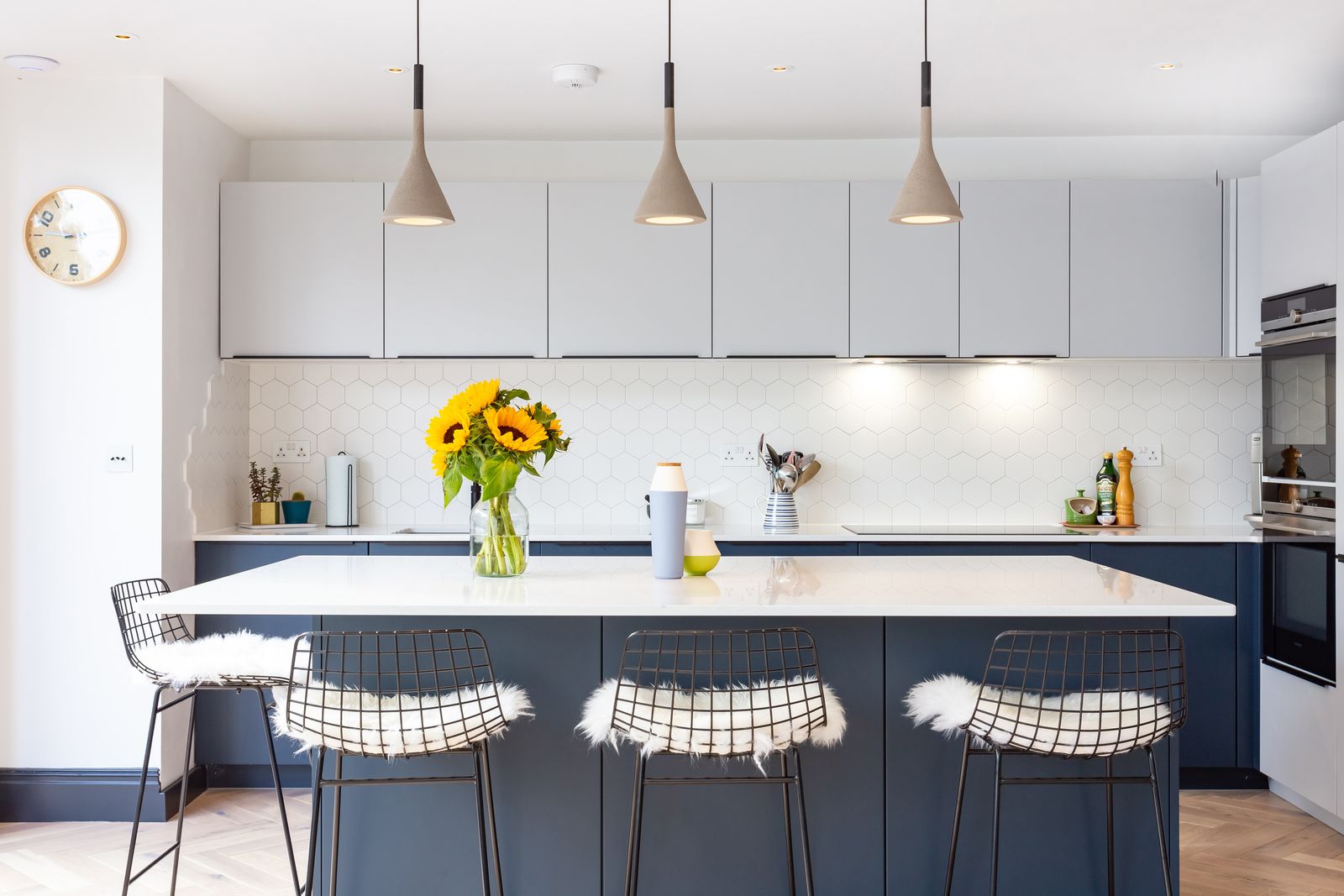 Breakfast bar ideas – 12 ways to enjoy this informal space | Real Homes