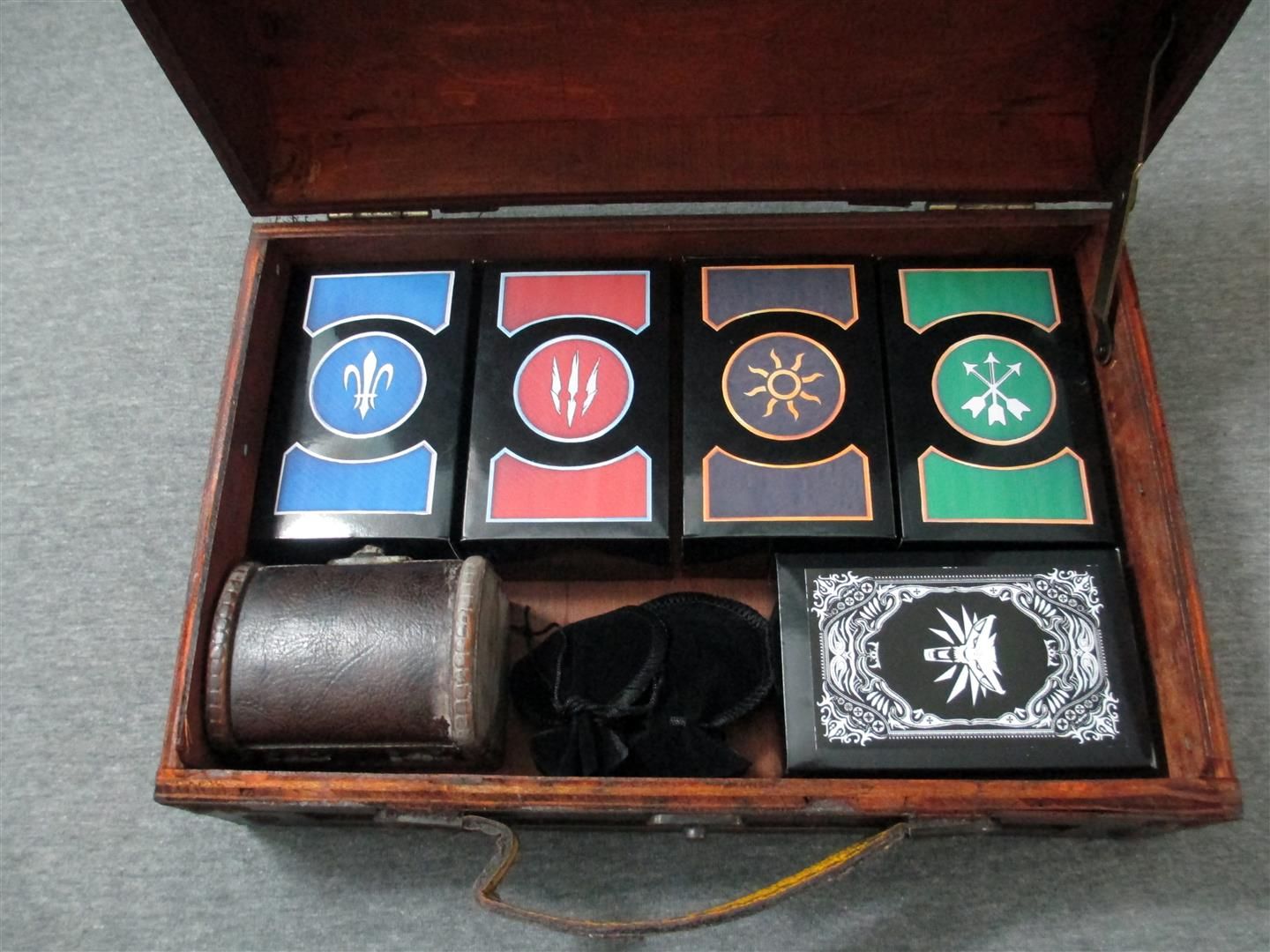 Fan creates ridiculously cool "Ultimate Gwent Set" for Witcher 3 | PC Gamer