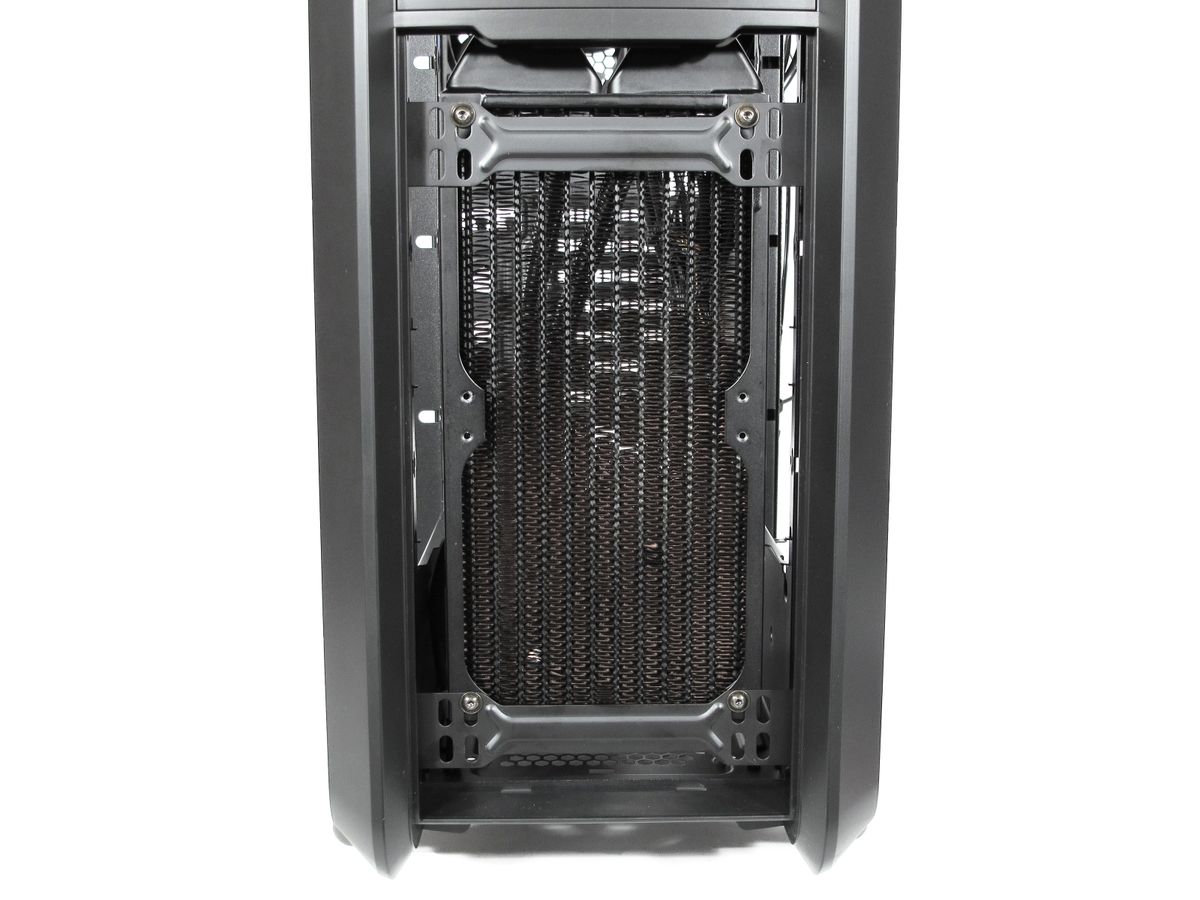 Cooling And Dust Protection - Cooler Master Cosmos SE Case Review