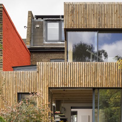This Victorian cottage has been transformed with a contemporary timber ...