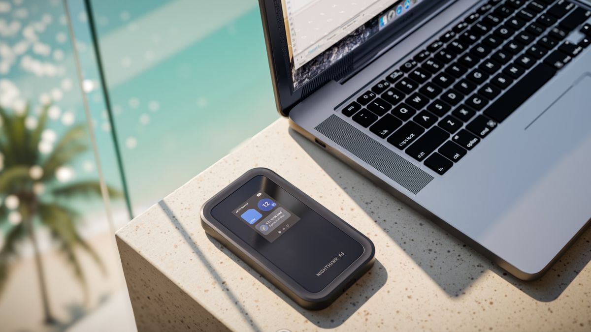 Netgear's new Nighthawk portable hotspot is less expensive – but you ...