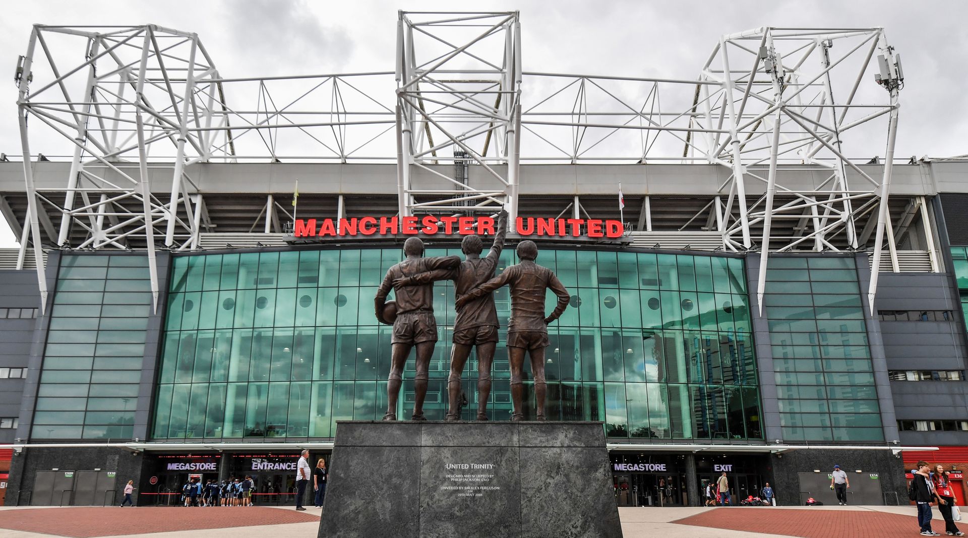 Mind-boggling Manchester United valuation revealed as Glazers consider ...