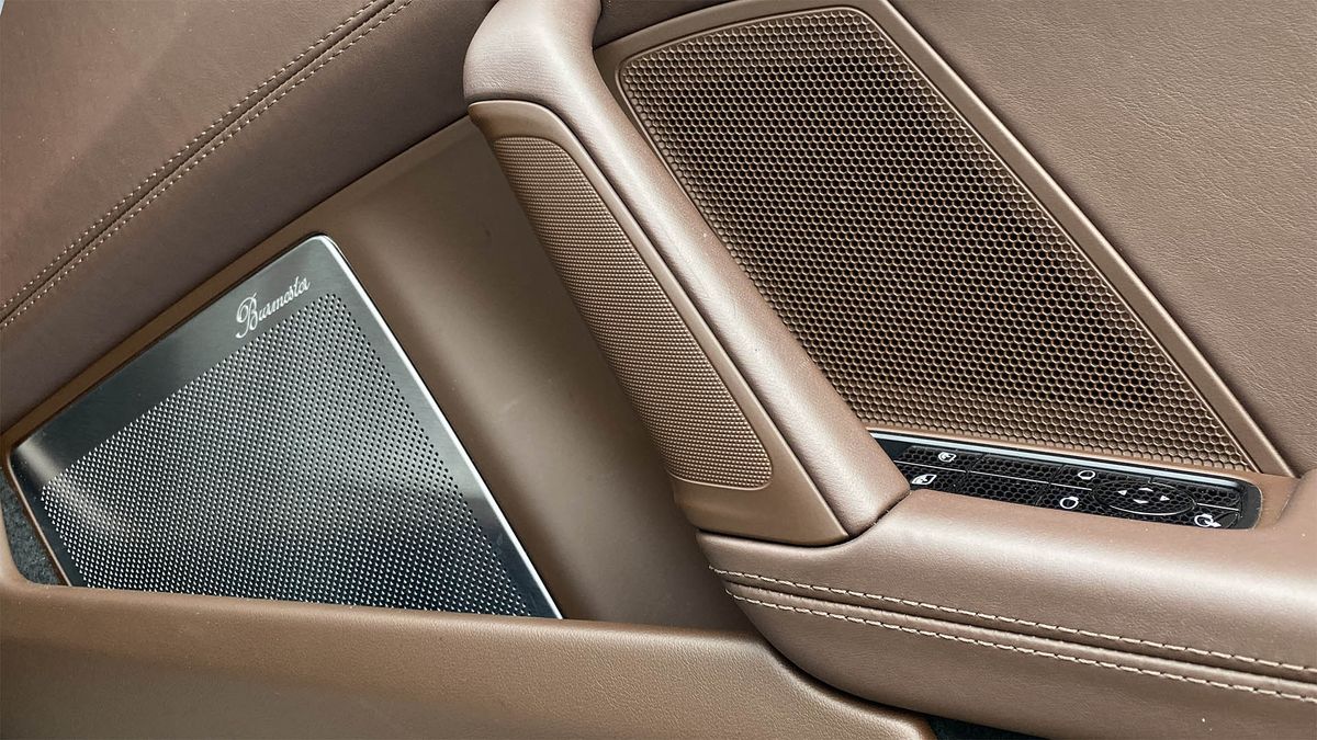 Burmester High-End Surround Sound System (2020 Porsche 911) review ...