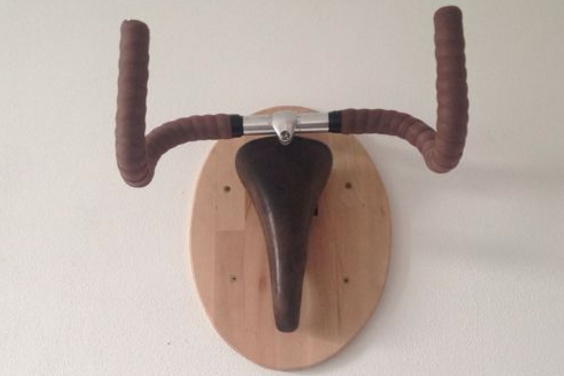 Six easy and useful ways to repurpose and reuse bicycle components ...