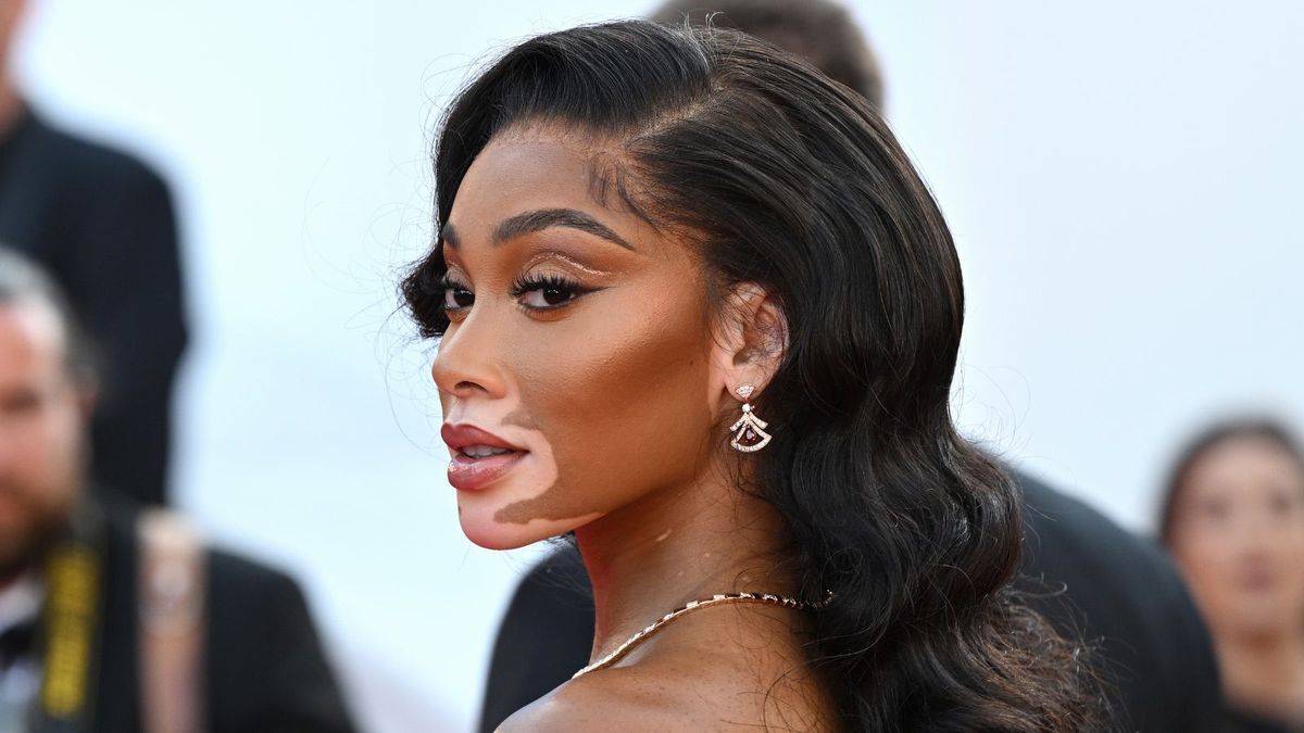 Winnie Harlow’s LA dining room is futuristic yet traditional | Homes ...