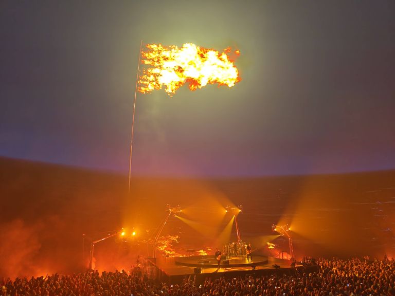 U2 in Las Vegas review: a monumental sonic and visual spectacle ...