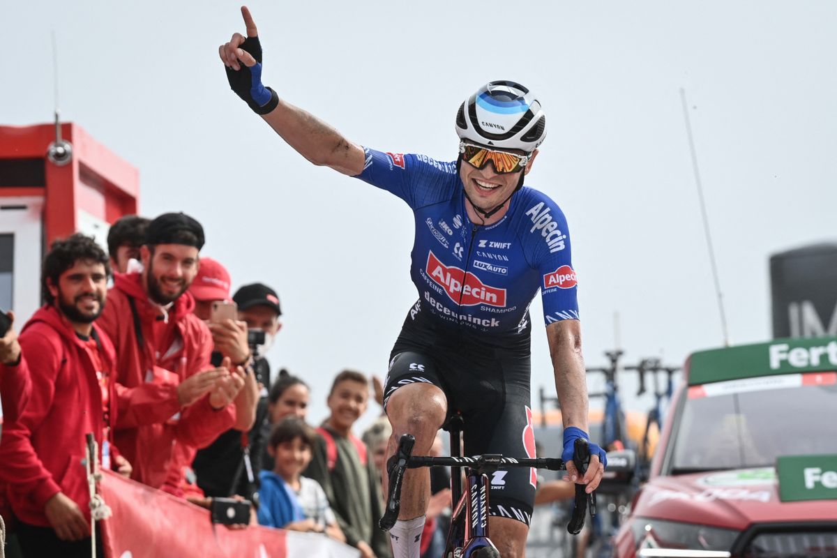 Alpecin-Deceuninck confirm Jay Vine move to UAE Team Emirates - TrendRadars
