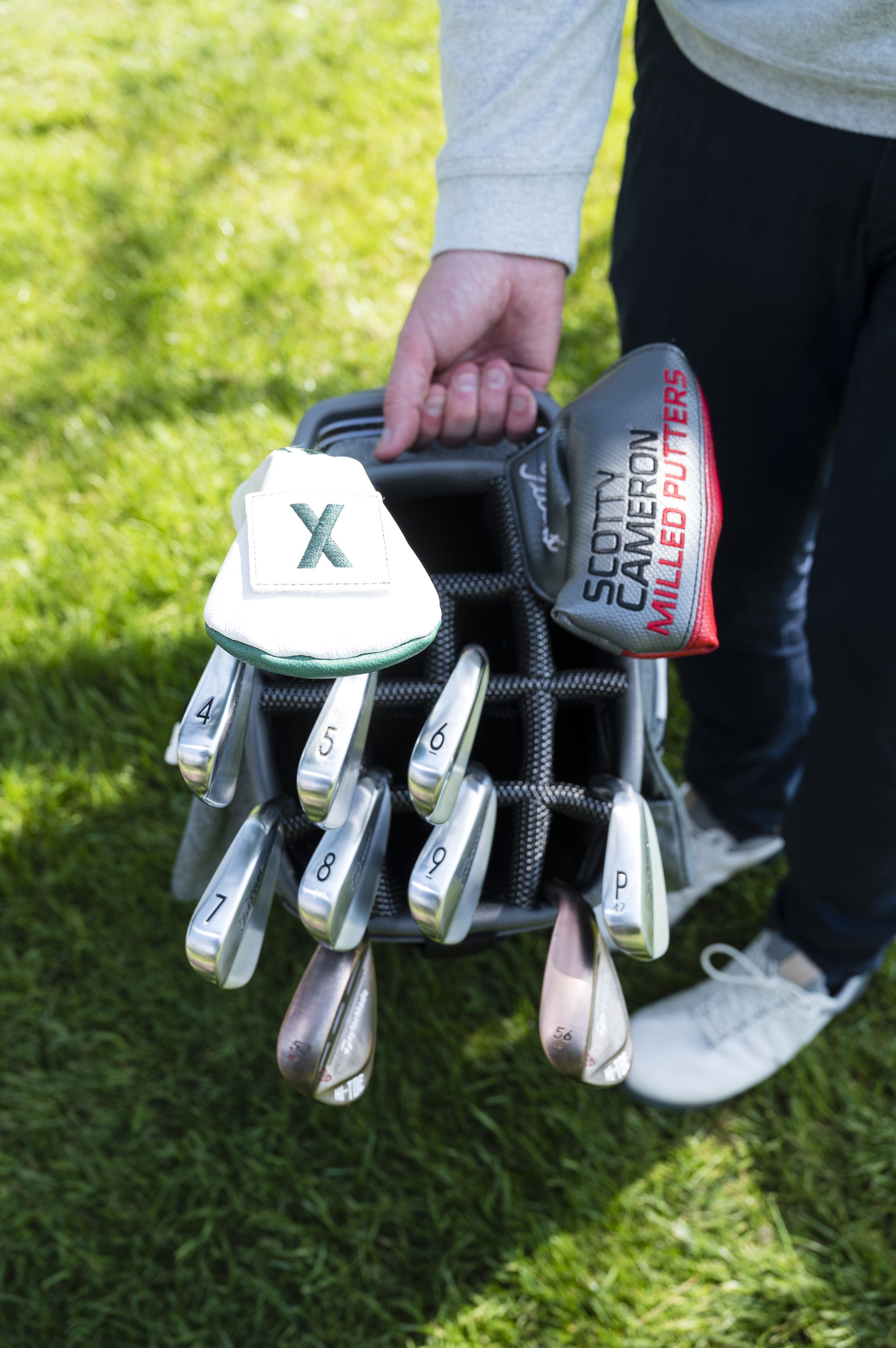 Ping Traverse Cart Bag 2022 Review | Golf Monthly