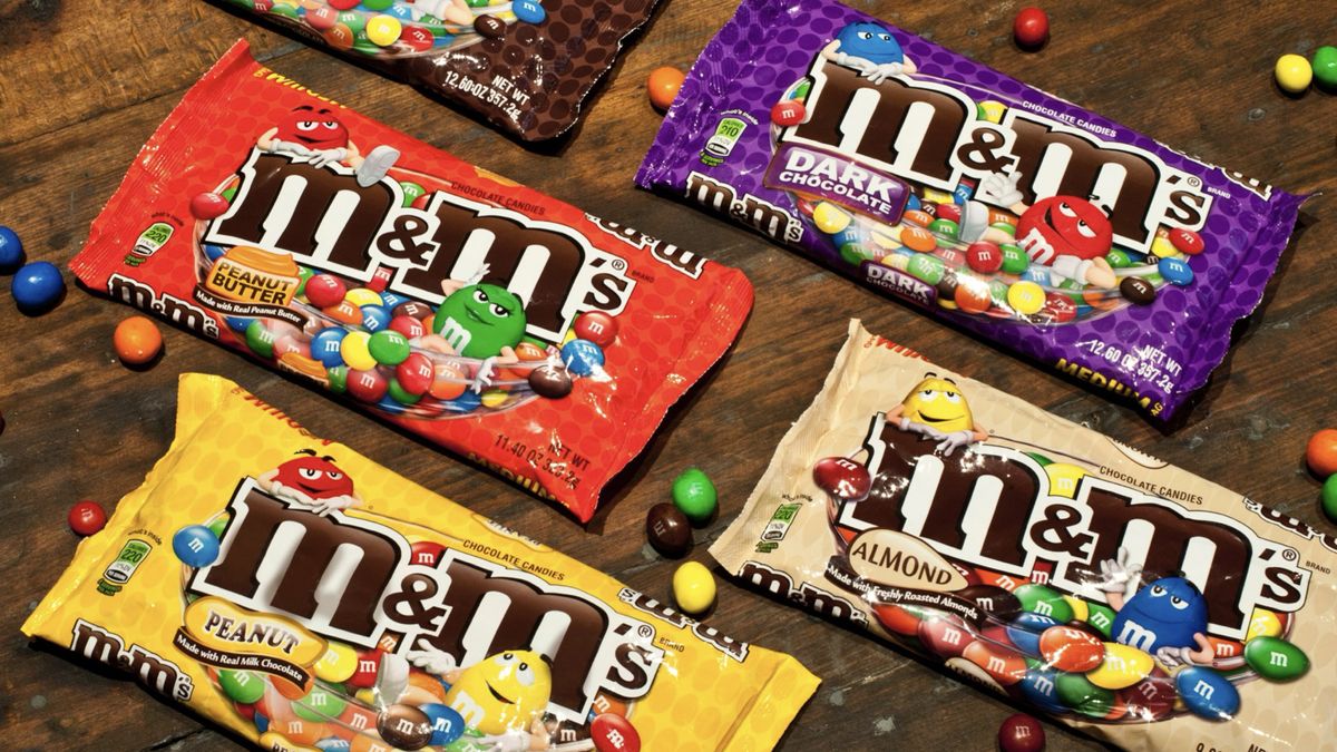 "Bringing a blue-collar work ethic to a white-collar world”: a day in ...