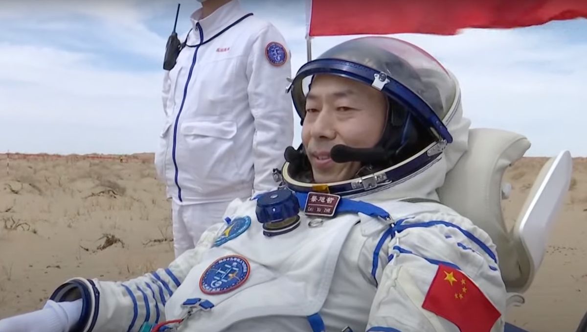 China's Shenzhou 19 astronauts return to Earth after 6 months aboard Tiangong space station ...